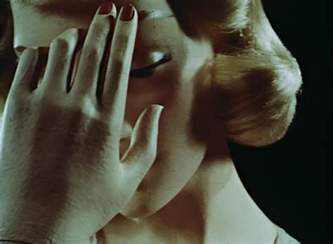 Girl Prefabricated Heart Twin Peaks Unwrapping The Plastic