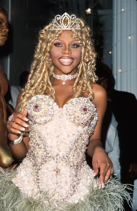 Lil Kim Before And After Surgery Photos Inside Her Transformation Over