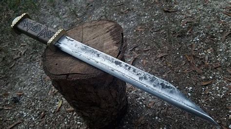 Hand Forged Viking Seax Knife Carbon Steel Blade With Leather Sheath