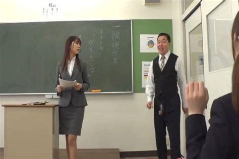 DVMM 周年SPシンSEXのハードルが異常に低い世界 Post 無料AV動画