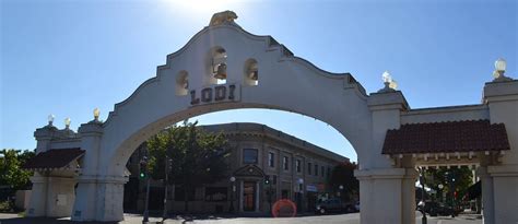 Days Inn And Suites Lodi Best Rates Online At Our Lodi Ca Hotel