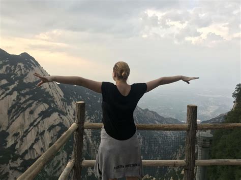 Svetlana Hahina Mwdn Sales Development Representative Mwdn Outstaffing It Services