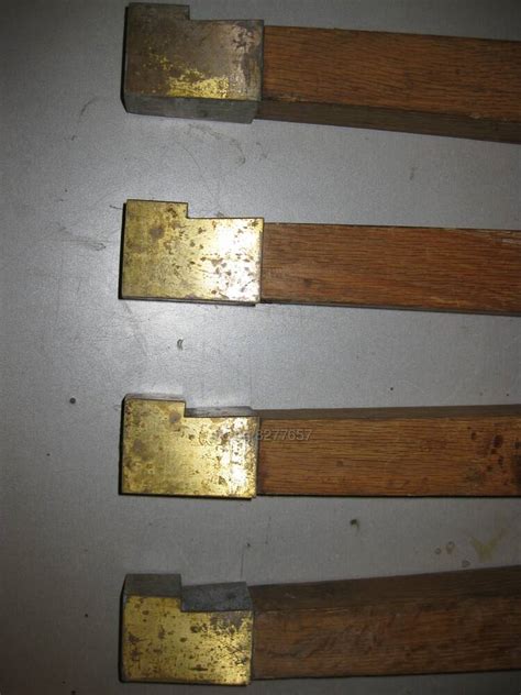 Дървени крака за маса Обков Мебели за дома и офиса Пловдив Продавам дървени крака за м