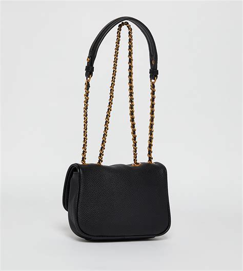 Buy Guess Becci Textured Convertible Crossbody Bag In Black 6thstreet Uae