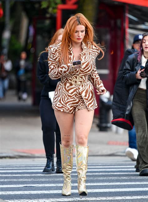 Bella Thorne Out And About In New York 11162022 Hawtcelebs