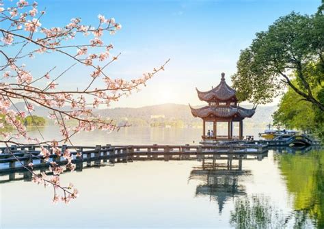 Hangzhou City Maps Hangzhou Map With Attractions Location 2026