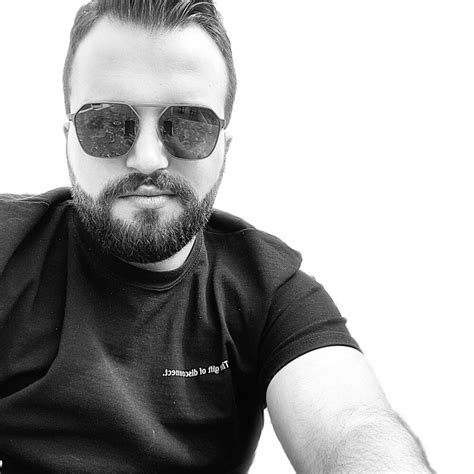 Bora Dora вебкам модель бесплатный секс видеочат Stripchat