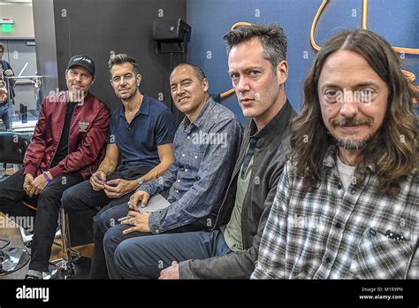 Anaheim Ca Usa 25th Jan 2018 The Band Lit At The Beyerdynamic Inc