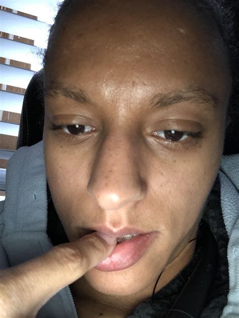 F No Make Up Today Scrolller