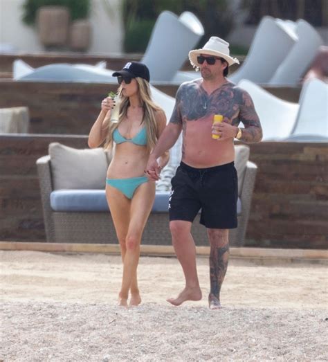 Christina Hall Beach In Los Cabos 04032023 • Celebmafia