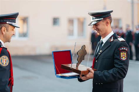Marius Dobrin Pompierul Anului La Sibiu A Intrat în Foc La O