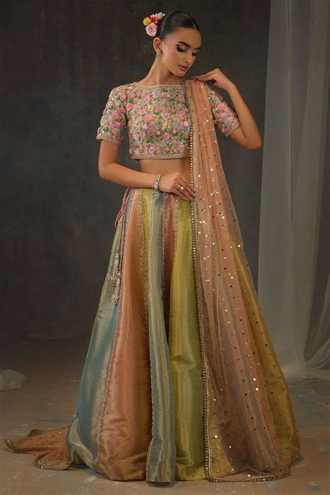 Setareh Lehnga Farida Hasan