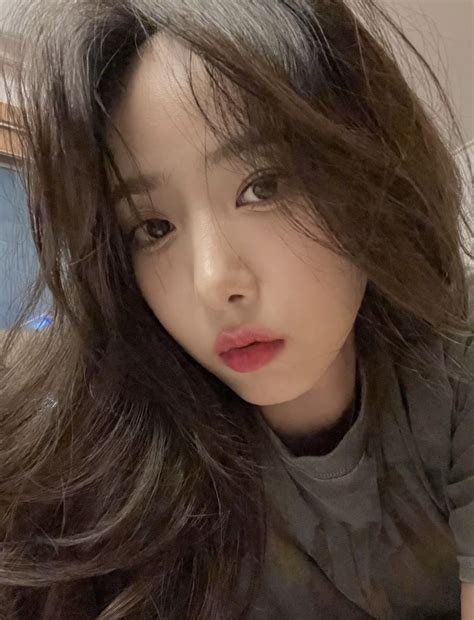Pin By Shiny Buddy On ️ Sinb Gfriend ️ Sinb Gfriend Kpop Girls
