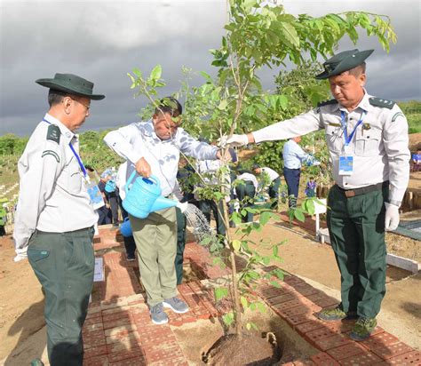 နိုင်ငံတော်စီမံအုပ်ချုပ်ရေးကောင်စီ ဒုတိယဥက္ကဋ္ဌ ဒုတိယဝန်ကြီးချုပ် ဒုတိယဗိုလ်ချုပ်မှူးကြီး စိုးဝင