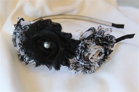 Black And White Headband Shabby Flowers Festival Bra T Ideas