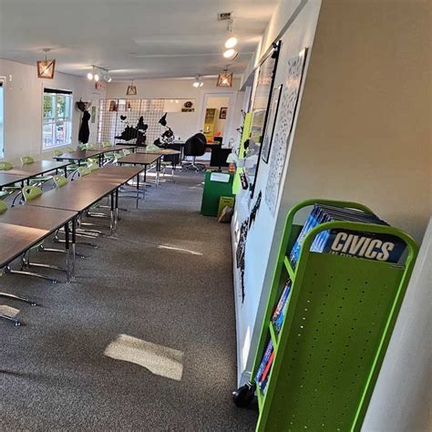 Spacious Modern Classroom Workspace In St Matthews Louisville Ky