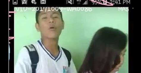 Estudiante Cojiendo En El Salon De Clase