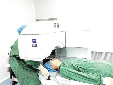 周口市眼科医院开启“全飞秒时代”