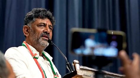 இந்தியாவின் பணக்கார எம்எல்ஏவின் சொத்து மதிப்பு ₹1 400 கோடி ஏழை எம்எல்ஏவின் சொத்து மதிப்பு எவ்ளோ