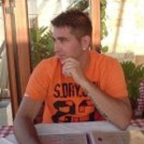 Stream Stuart Walter Music Listen To Songs Albums Playlists For