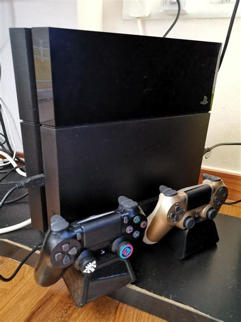 Ps4 500g With Two Joysticks Video Gaming Video Game Consoles Playstation On Carousell