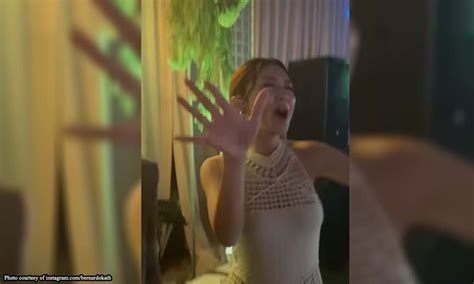 Kathryn Nag Walwal Sa Bali