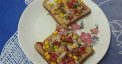 Corn Cheese Toast Recipe By Geeta Khurana Cookpad