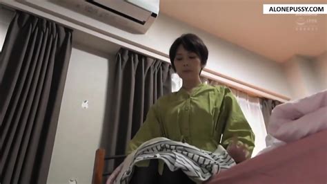 Decensored Pick Up The Wife Of A Two Person Traveler Who Has Become Open On The Trip And Have