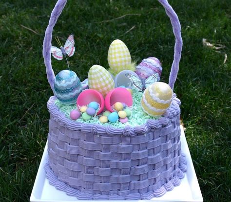 A Party Style Easter Basket Cake