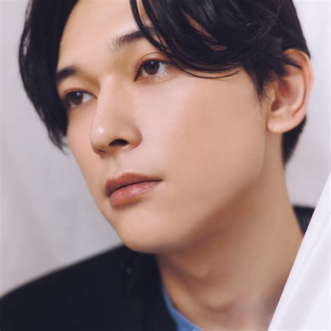 【吉沢亮インタビュー】難しい仕事も「挑戦しなきゃ何も始まらない。“やるしかない”のマインドで飛び込んでみる」 More