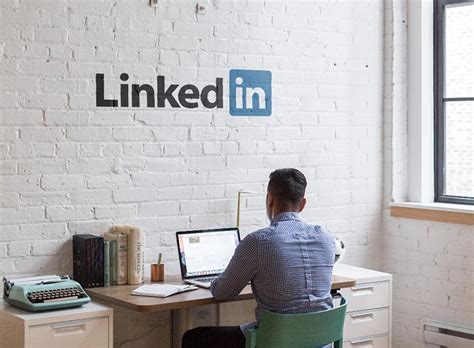 چطور پروفایل لینکدین را از دید کاربران پنهان کنیم؟ وی‌پدیا بلاگ صباویژن