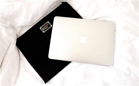 Physically Protect Your MacBook With These Tips