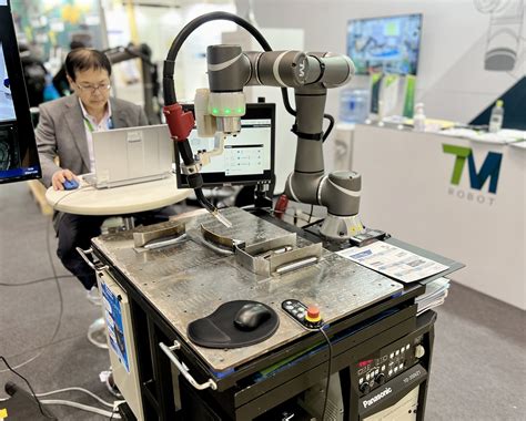 Techman Robot 年iREXでTM AI Cobot TM Sを発表 Techman Robot