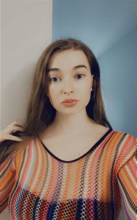 Do You Like Lipgloss Too Scrolller Do You Like Lipgloss Too Scrolller