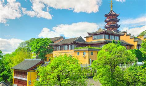 鸡鸣寺门票预订 鸡鸣寺门票价格 鸡鸣寺门票多少钱同程旅行