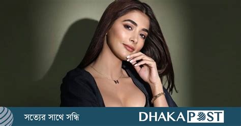 দম ফেলার ফুরসত নেই পূজার