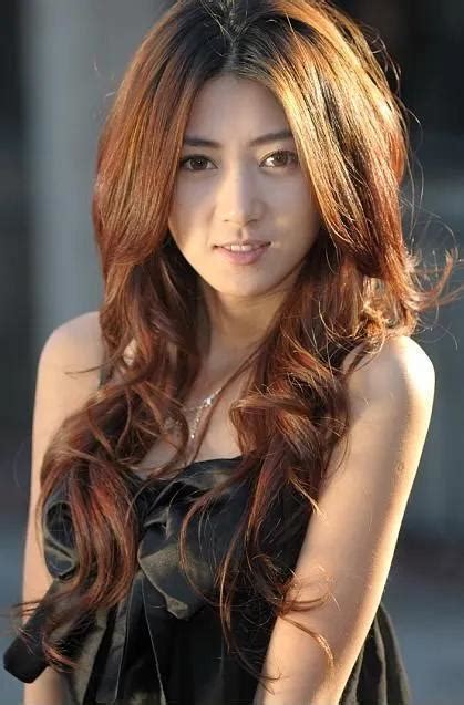 《非诚勿扰》闫凤娇不雅照事件，以及其背后的秘密！