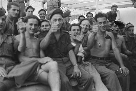 Priok Op Mei Vertrok De Waterman Naar Het Vaderland Met Aan