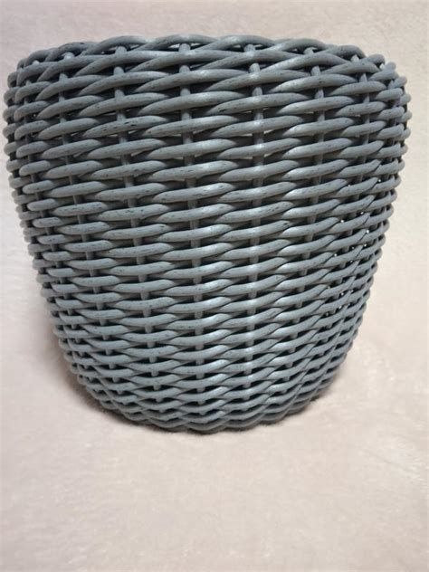 Кашпо — ціна 300 грн у каталозі Кашпо Купити товари для дому та побуту за доступною ціною на