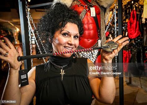 Anna Giaouris Photos Et Images De Collection Getty Images