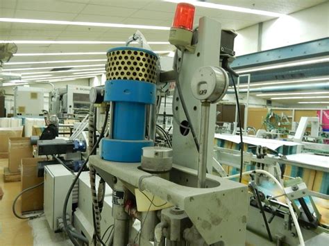 Used Hhs Glue Inject Unit Year 2004 Presscity