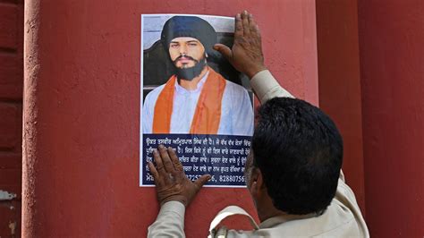 Punjab Police Arrest Lawyer Among 3 For Assisting Fugitive Amritpal