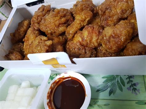 1년만에 먹는 교촌허니 오리지널 음식 여행 에펨코리아
