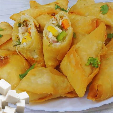 You Wont Believe These Unique Samosa Indian Food Variations Exist—here