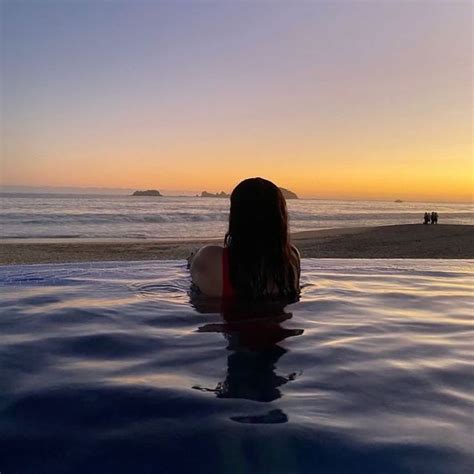 Dafne V Zquez Dafne Vazquez Threads Say More