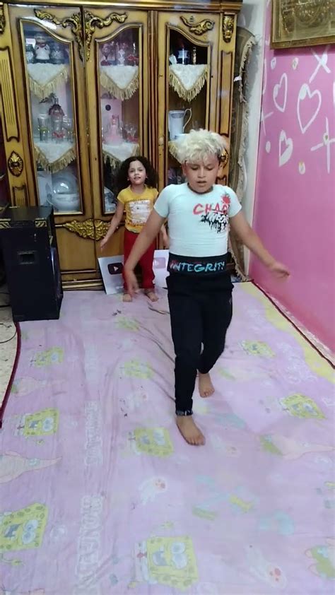 البنت الموهبه ابهرت العالم كله الولد واخد درع يوتيوب اكسبلور Dancer