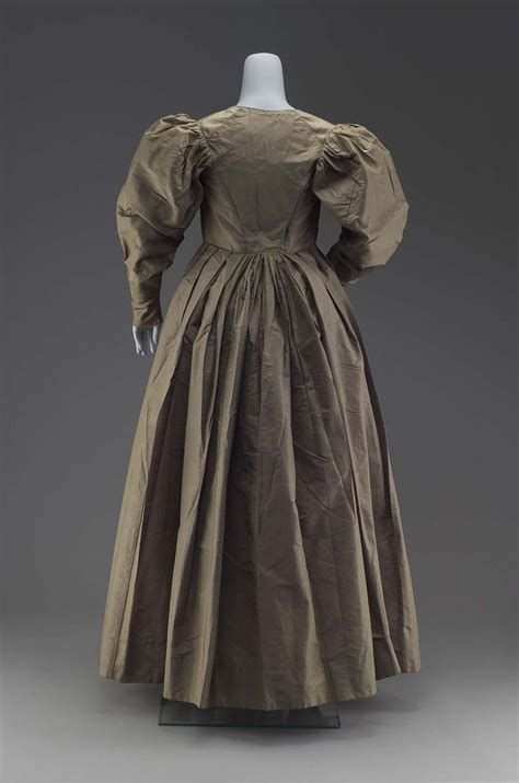 71 Best Quaker Clothing Images On Pinterest Historical Clothing