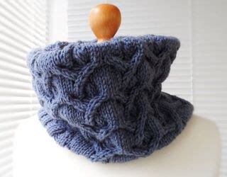 Вязаный корсет