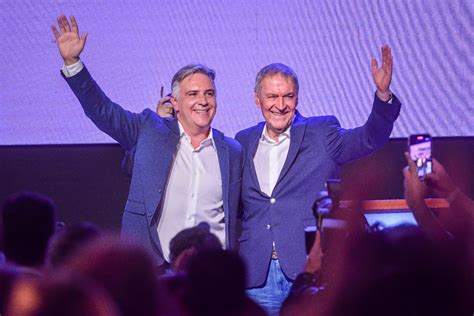 Llaryora Y Schiaretti Rompen Las Barreras Del Peronismo Cordobés Y