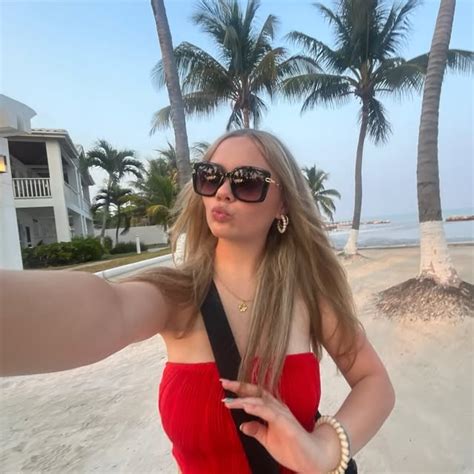 Juls Julia Stanley On Threads